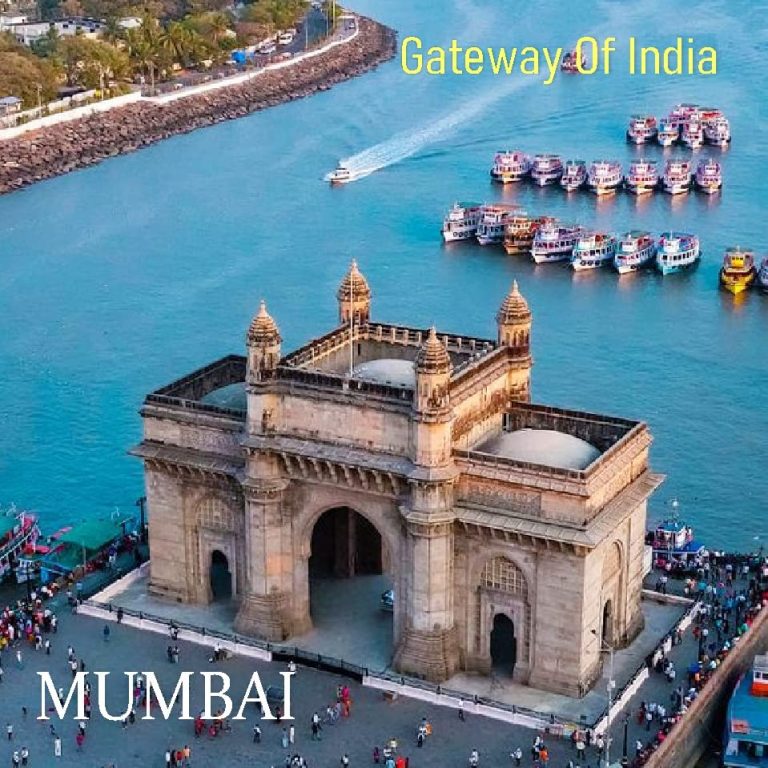 Gateway of India - A Majestic Landmark of Mumbai and Its Nearby Attractions